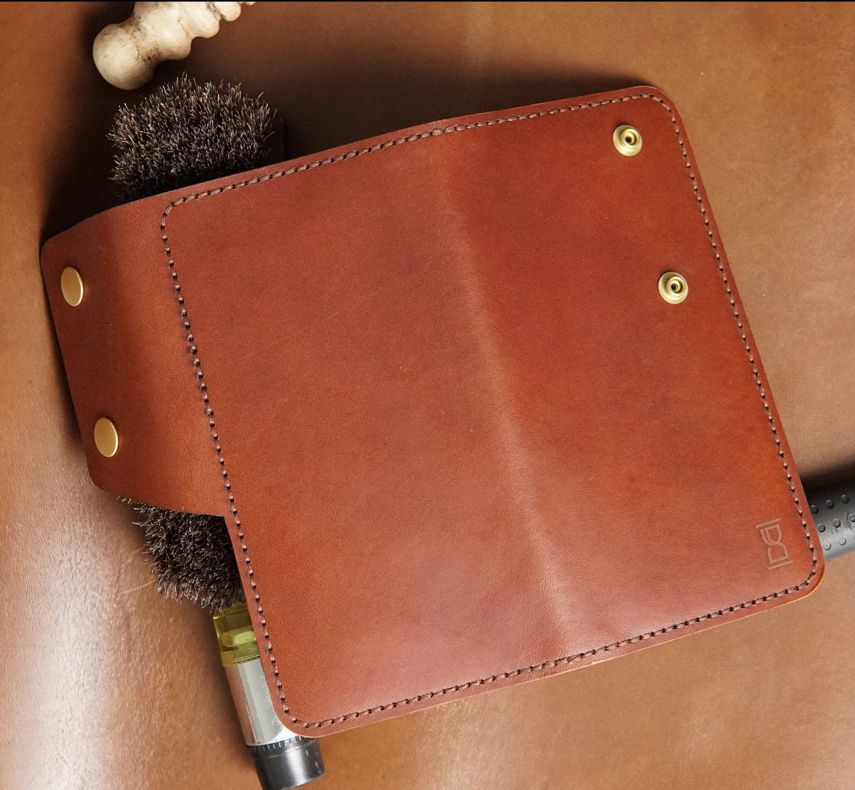 Long Wallet With Button – vaska.my